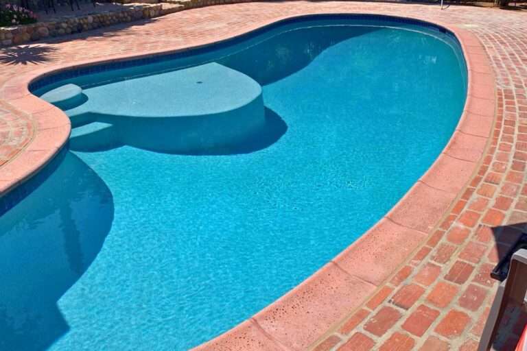 Swimming Pool Finishes - Elite PebbleTec Pool Finish Builder